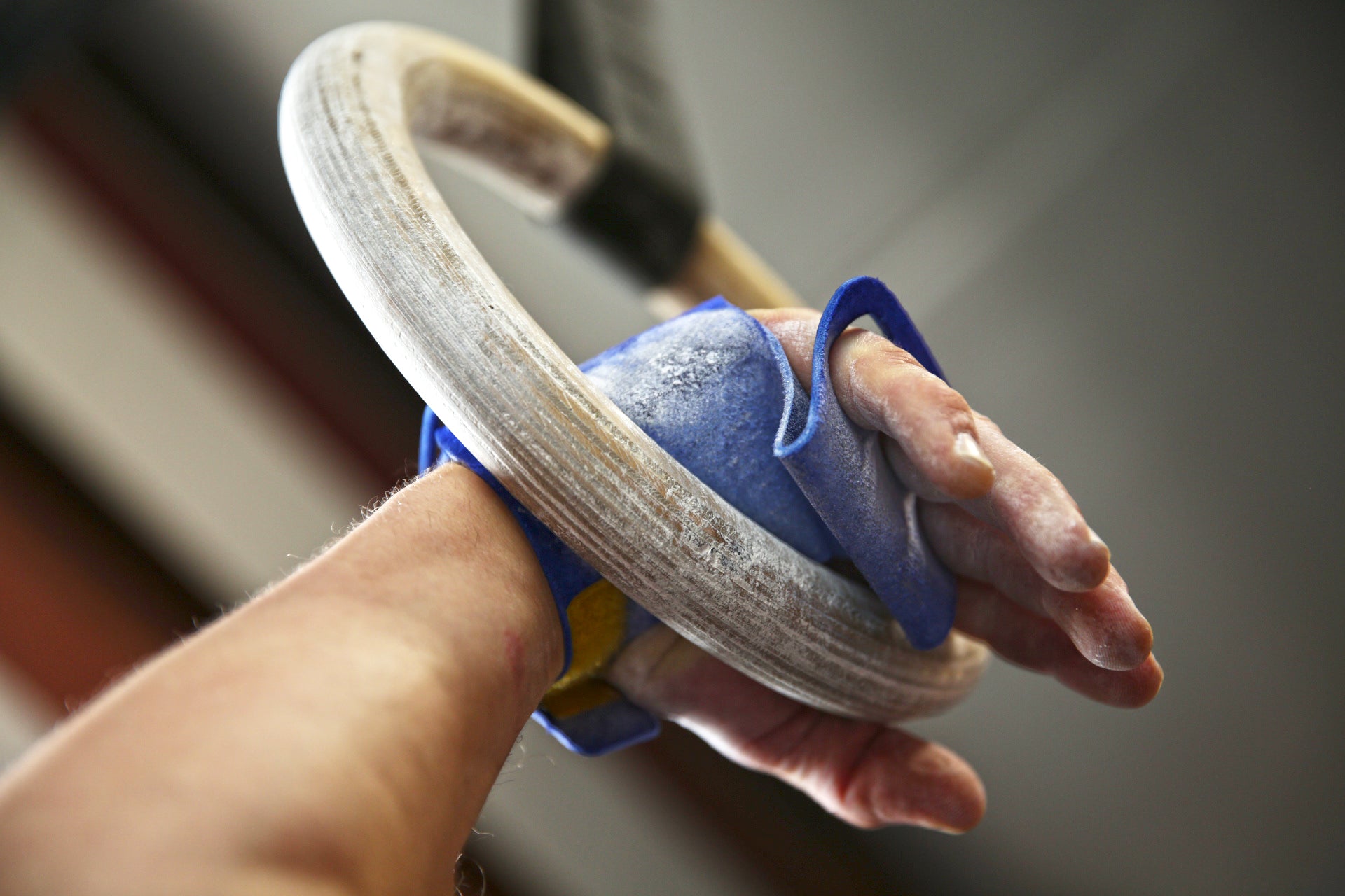 Why the False Grip and Protecting Your Wrist – Victory Grips